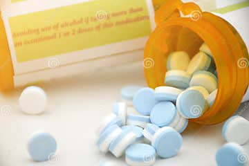 Paracetamol in Blue and White Plain Compress Tablets Stock Photo ...
