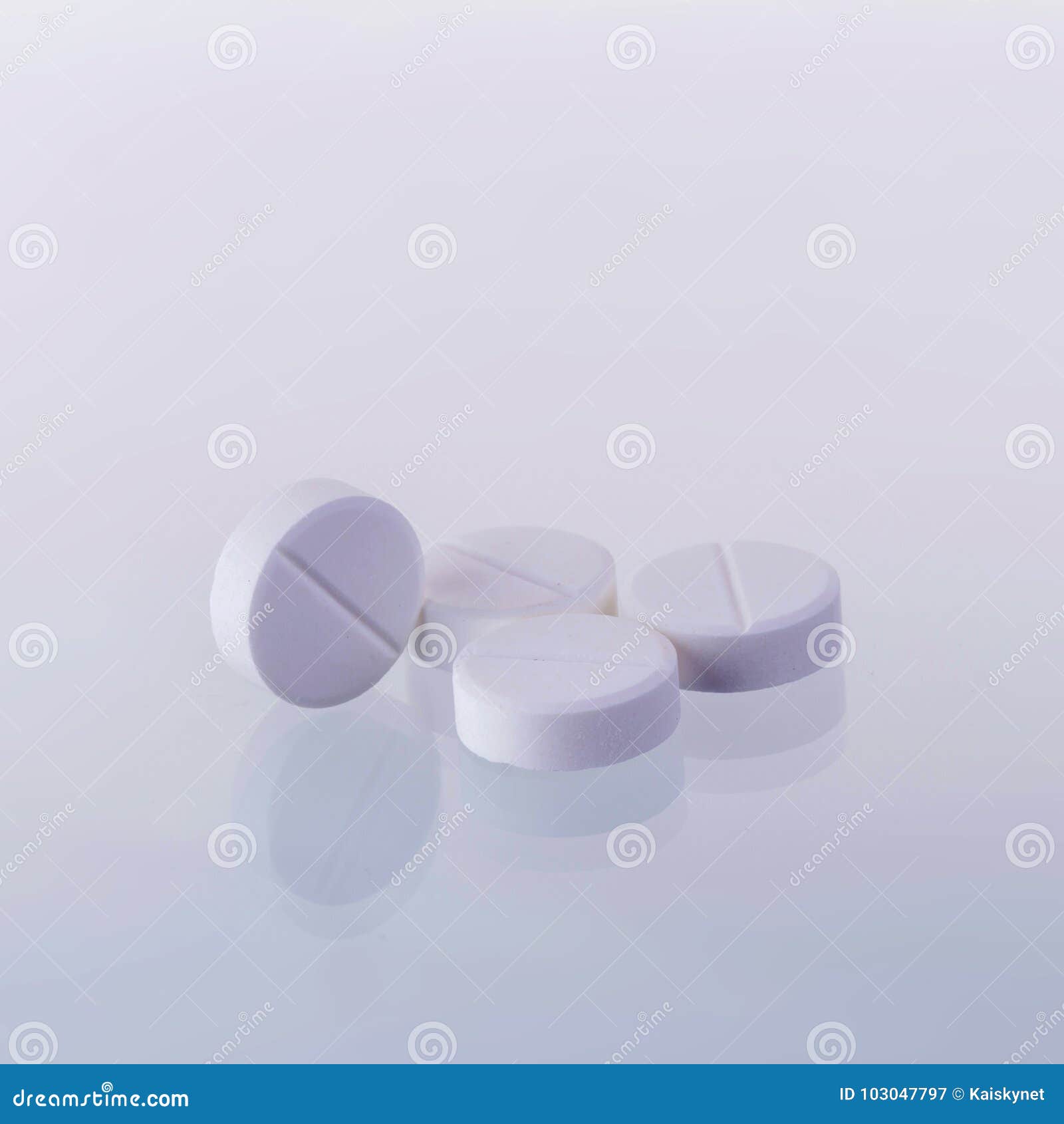 Paracetamol Medicine Tablets on a White Background Stock Image - Image ...