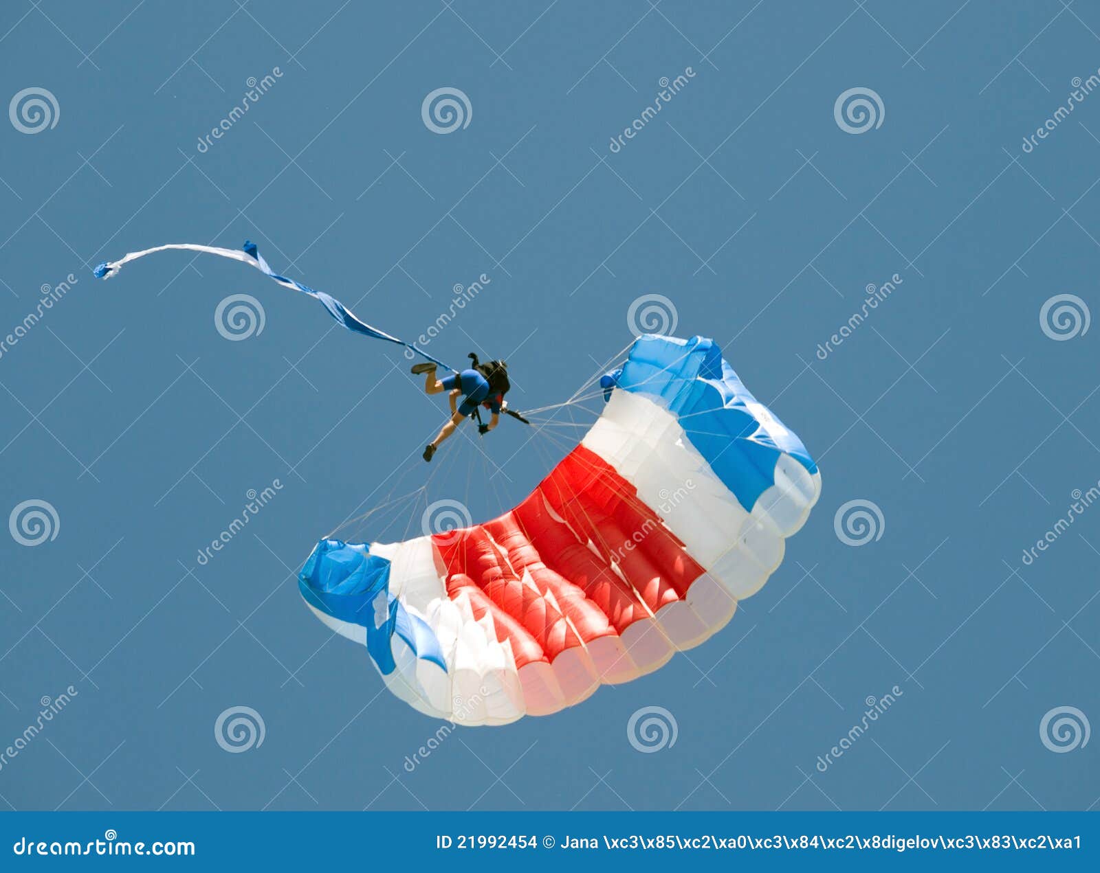 Parachutist stock photo. Image of outdoor, skydiving - 21992454
