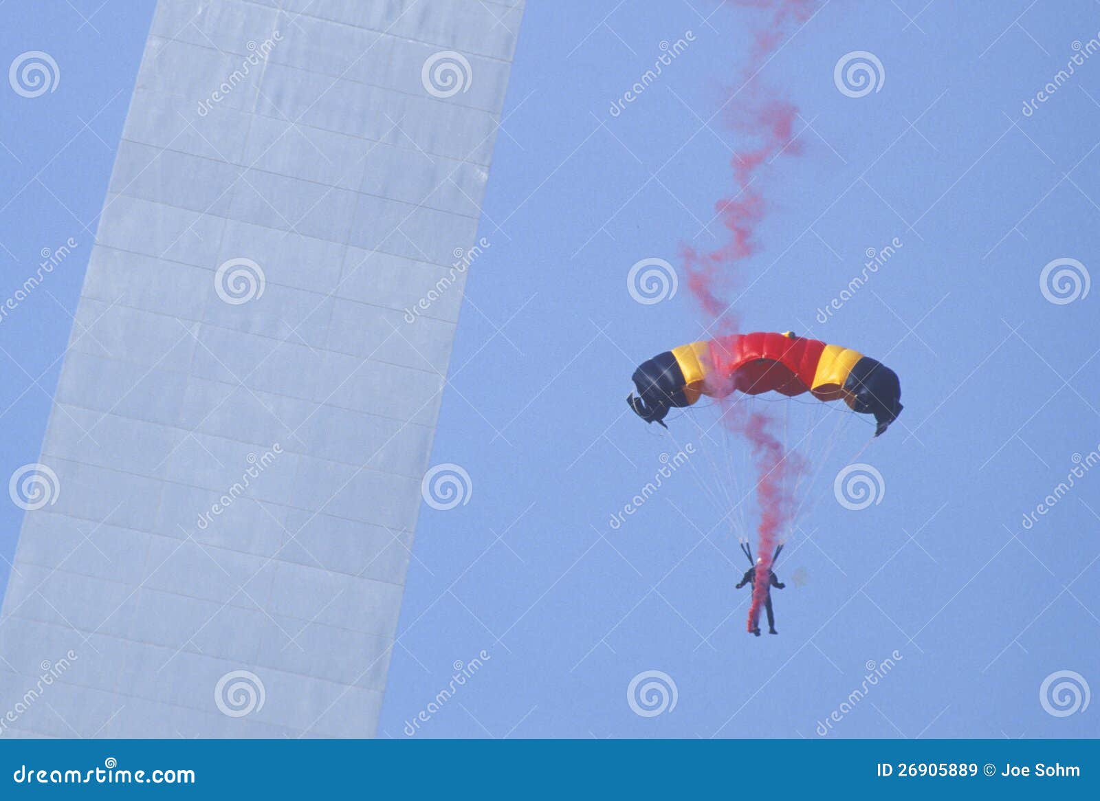 Parachutist Over Arch with Smoke Editorial Stock Image - Image of ...