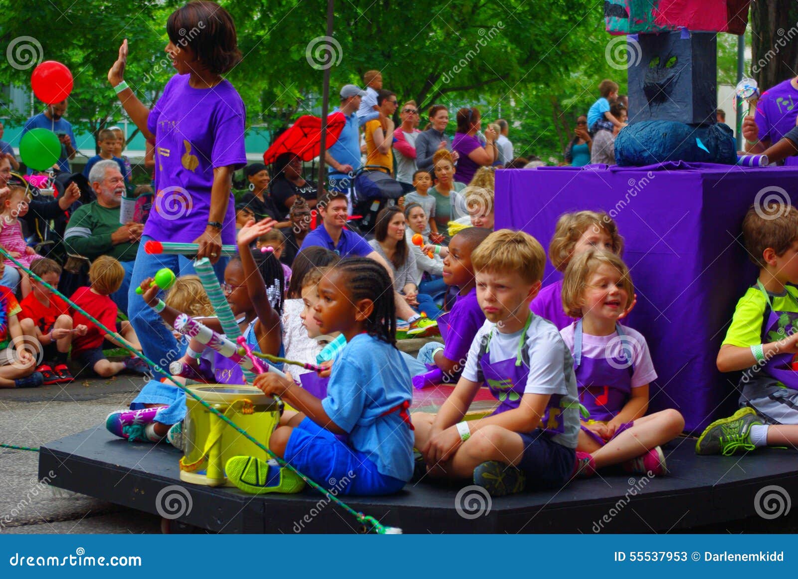 Parade scene editorial stock photo. Image of kids, parade - 55537953
