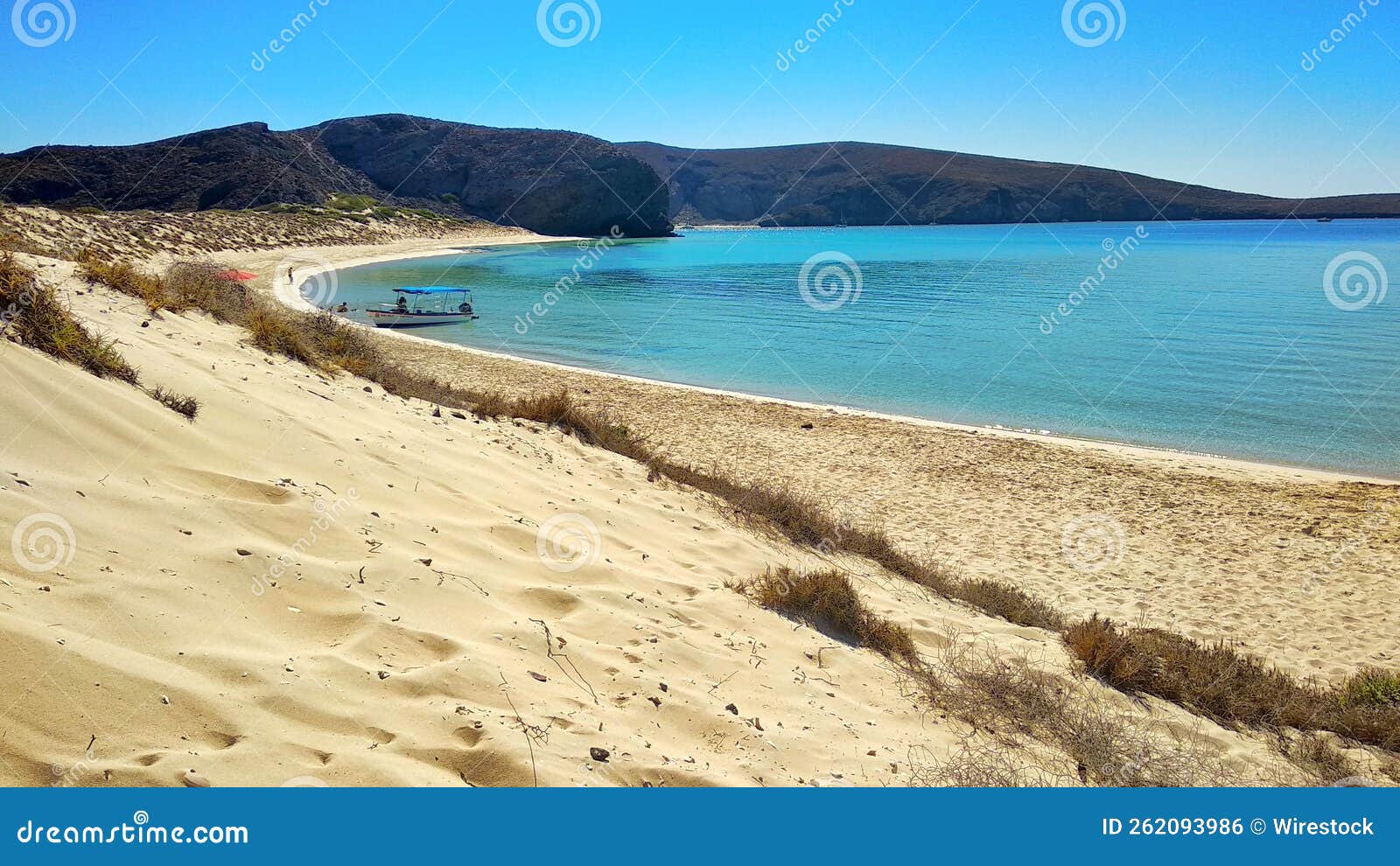 Paradise Beach with Turquoise Blue Water in Mexico Editorial Photo ...