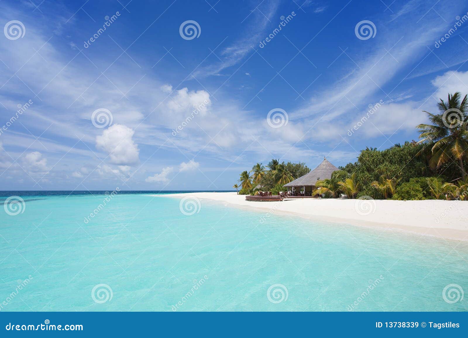 Paradise on earth stock image. Image of horizon, overwhelming - 13738339
