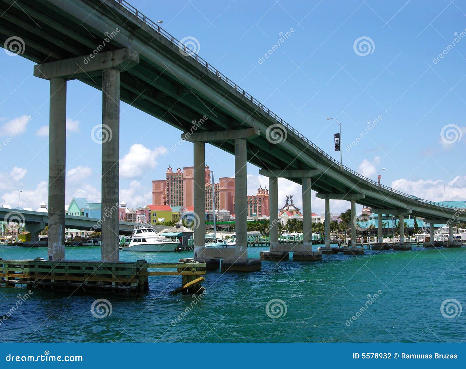Paradise Island Bridge stock photo. Image of bridge, caribbean - 5578932