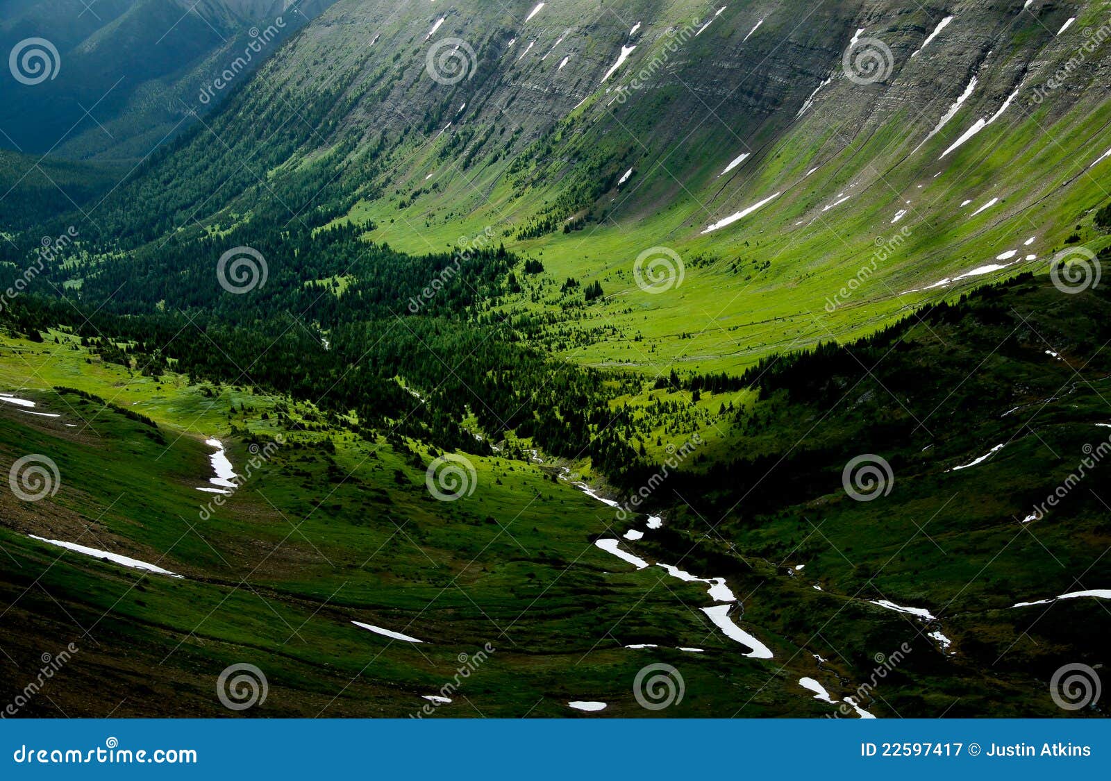 Paradise Valley stock image. Image of paradise, alberta - 22597417