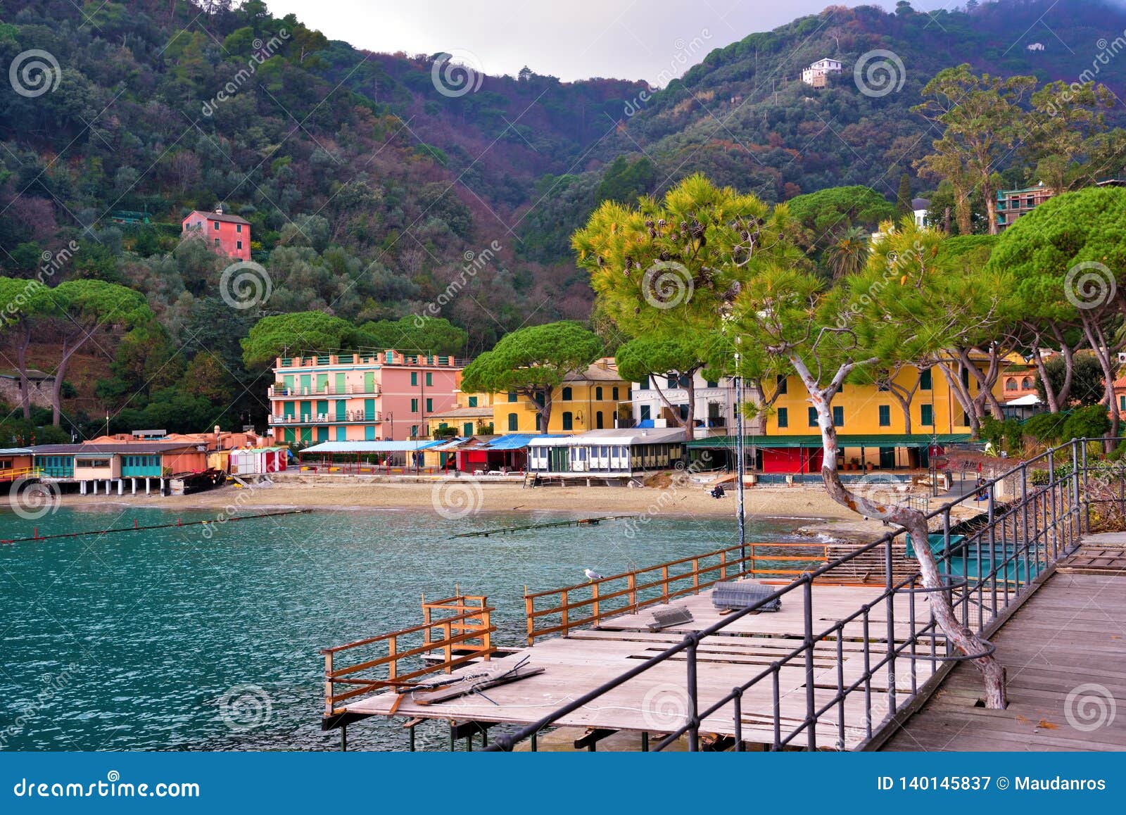 Paraggi portofino italy editorial photography. Image of nature - 140145837