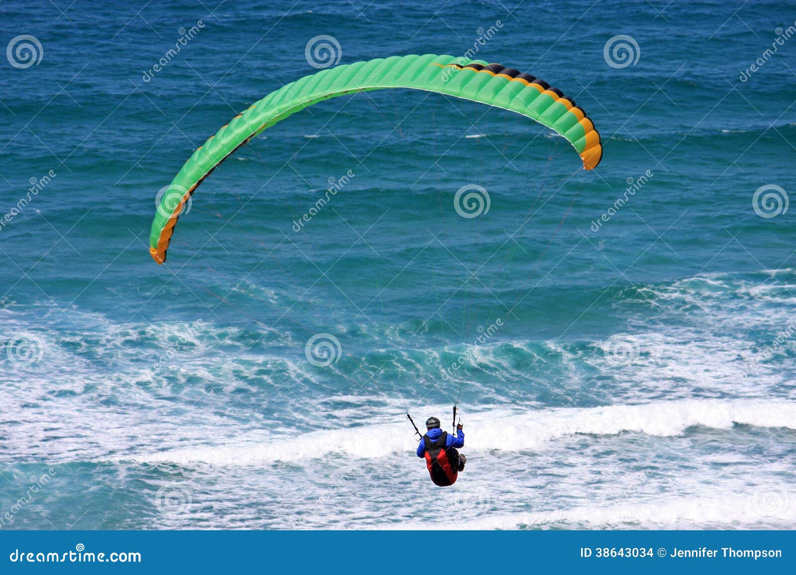 Paraglider editorial stock image. Image of paragliding - 38643034