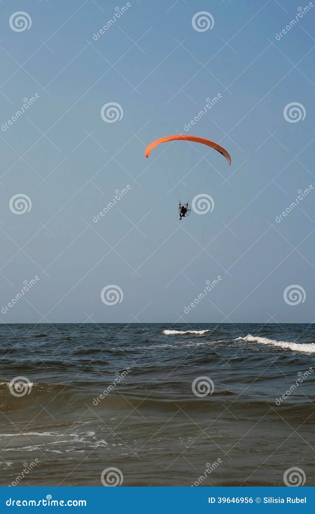 Paraglider over the ocean stock photo. Image of soar - 39646956