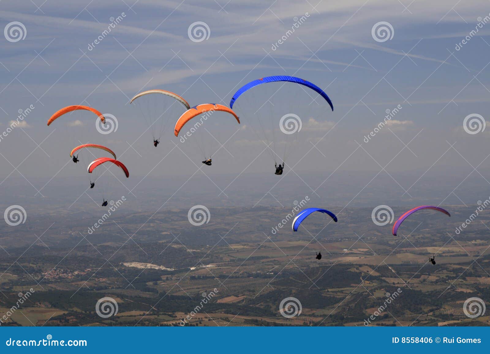 610 Group Paragliding Photos - Free & Royalty-Free Stock Photos from ...