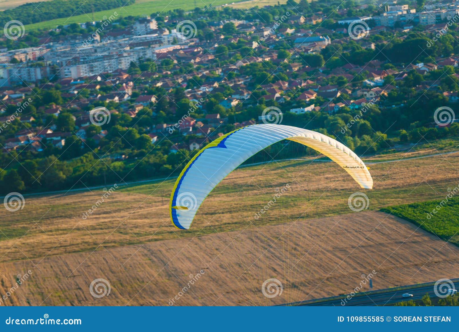 Paragliding on the wind stock image. Image of dusk, girl - 109855585
