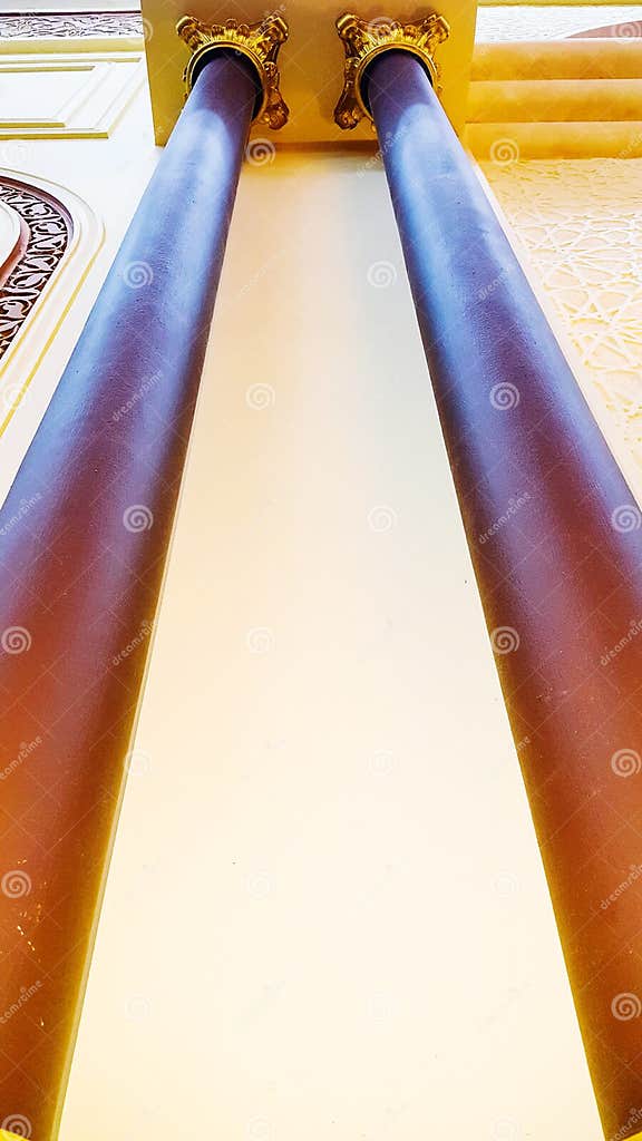 Middle Eastern Architecture Pillars Stock Photo - Image of islam, asia ...
