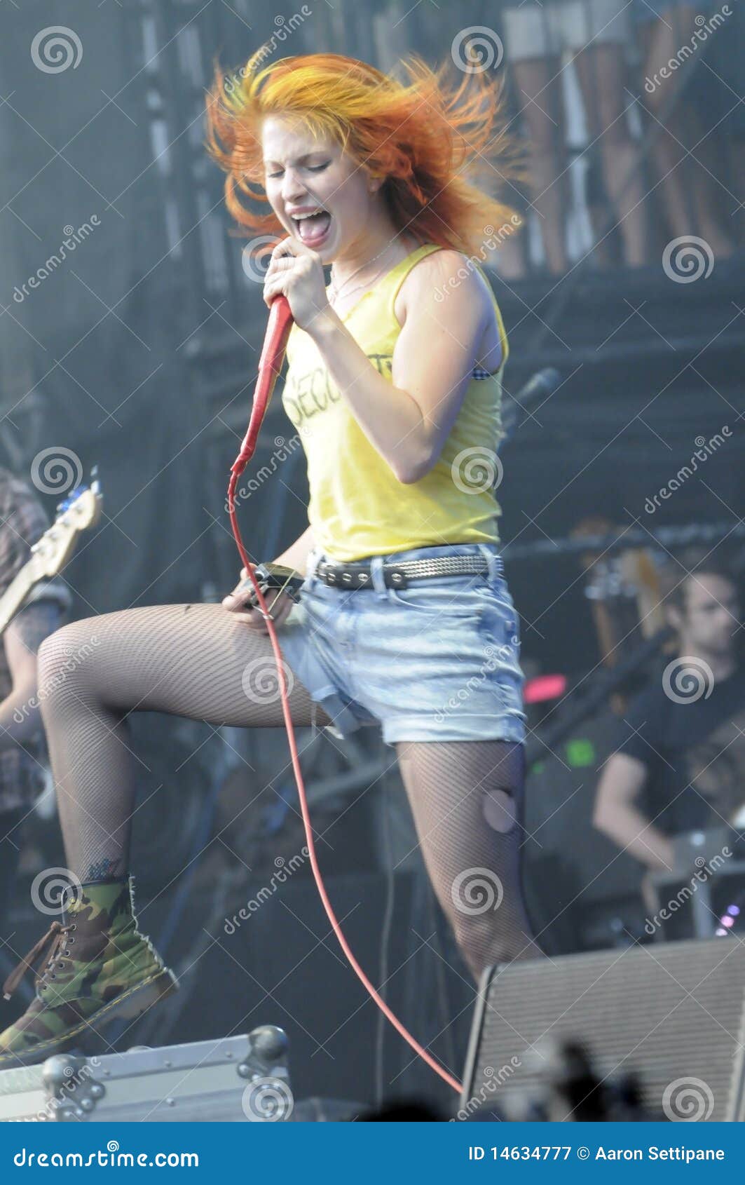 Paramore performing live. editorial photography. Image of hard - 14634777
