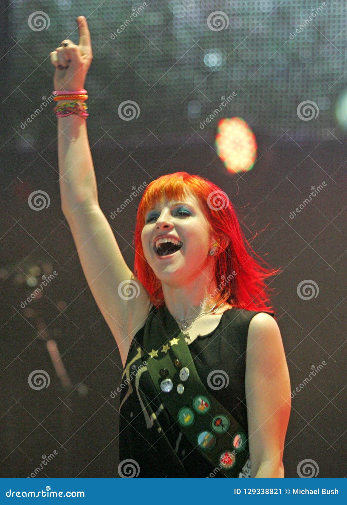 Paramore Performs in Concert Editorial Photo - Image of music, hayley ...