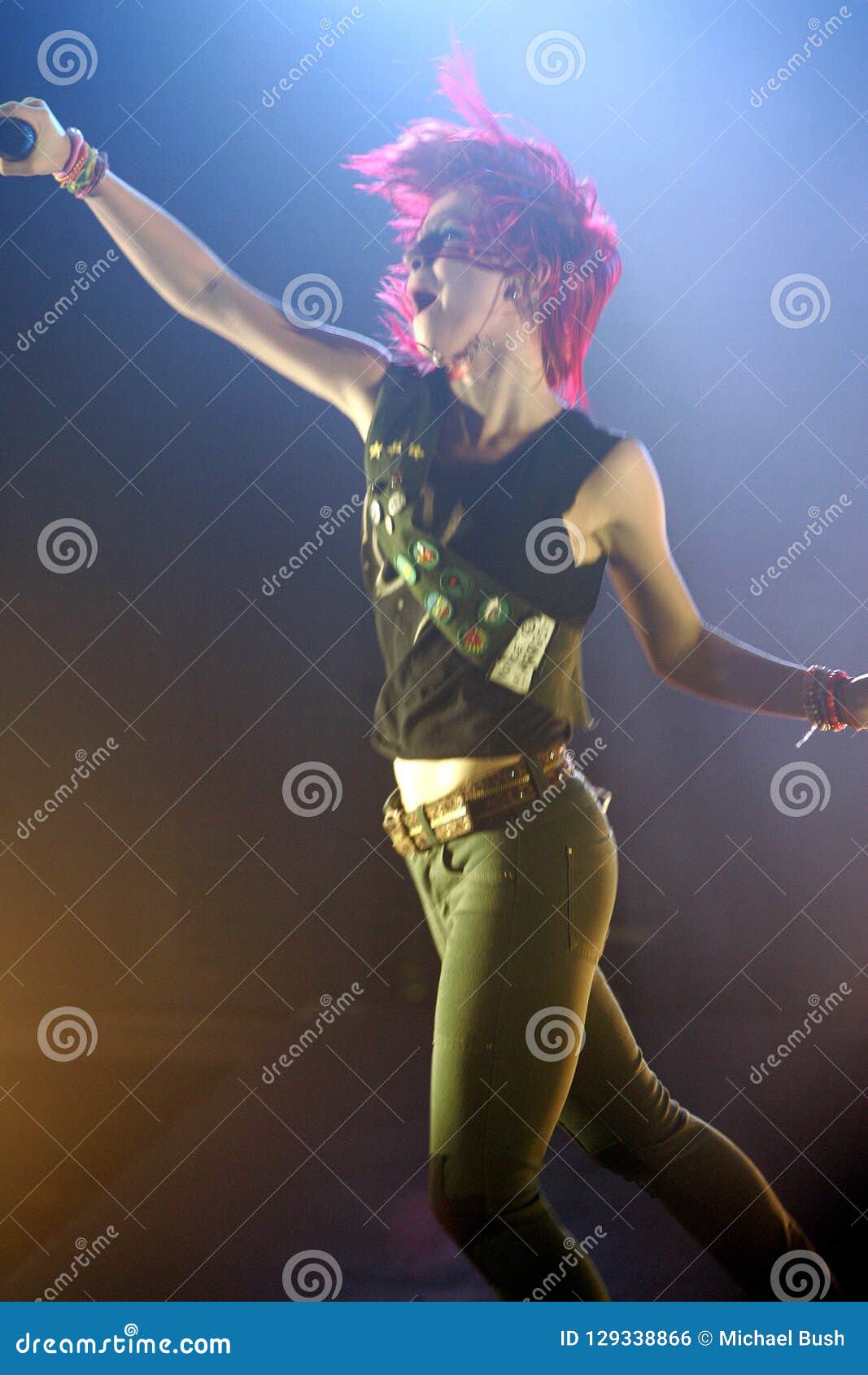 Paramore Se Realiza En Concierto Foto editorial - Imagen de realiza ...