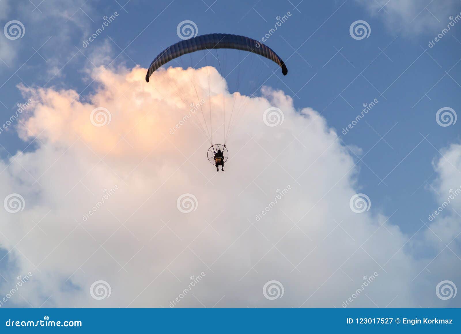 Paramotor in the sky stock image. Image of flight, outdoors - 123017527
