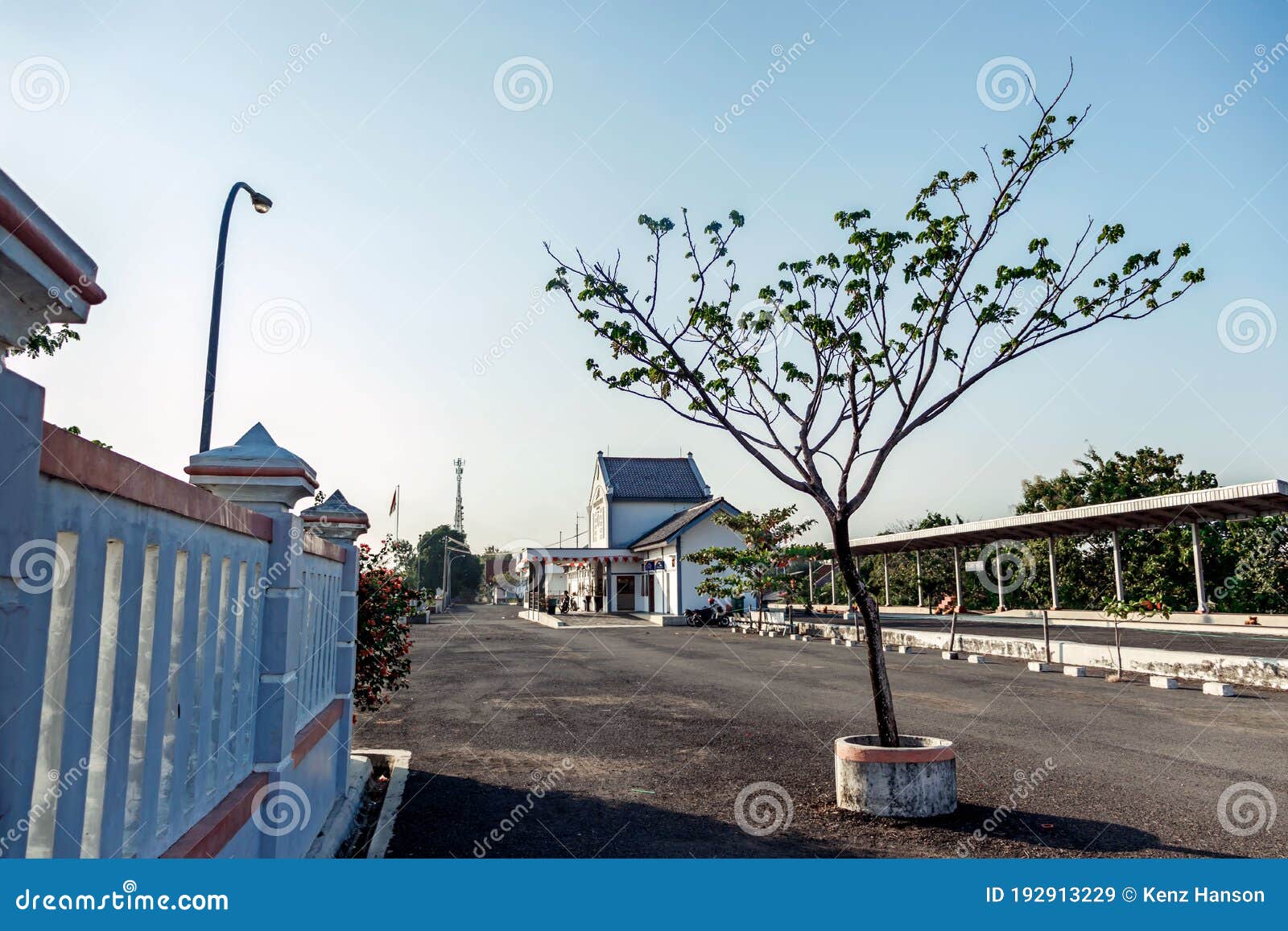 Parapet Building with Street Lights. Stock Image - Image of street ...