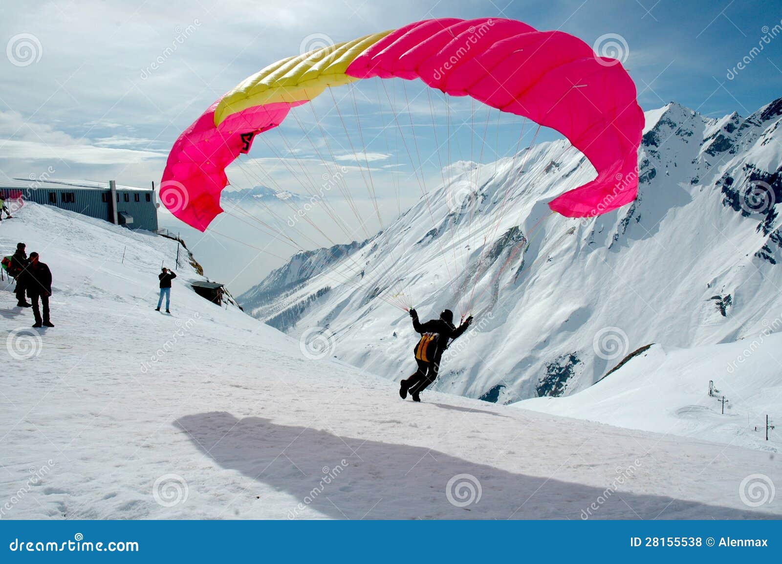 Paraplane aktivity editorial stock photo. Image of glide - 28155538