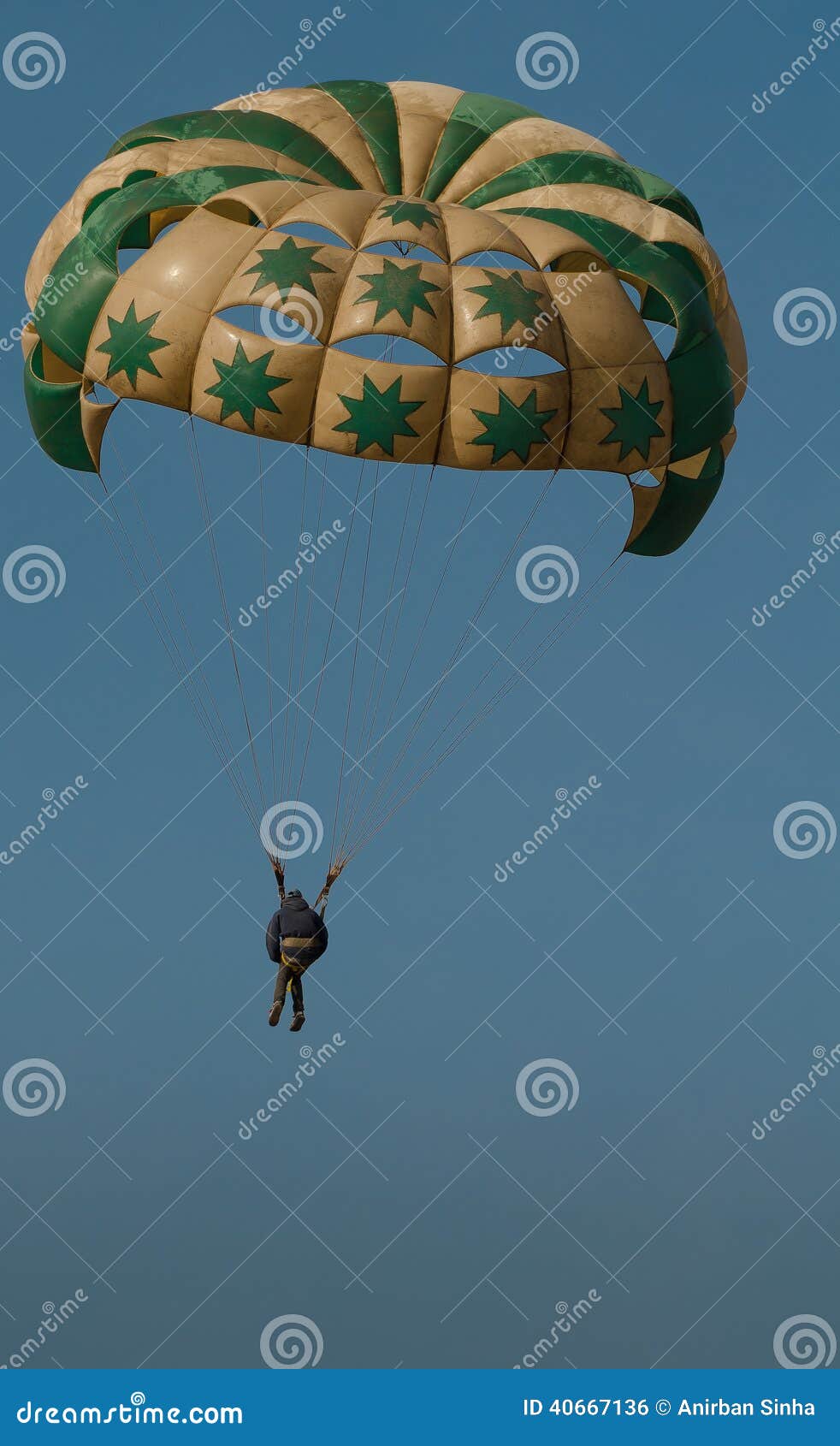 Parasailing on Beach stock photo. Image of flying, recreation - 40667136