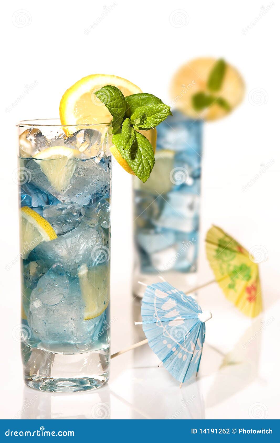 Parasol cocktail stock photo. Image of lifestyle, lemonade - 14191262