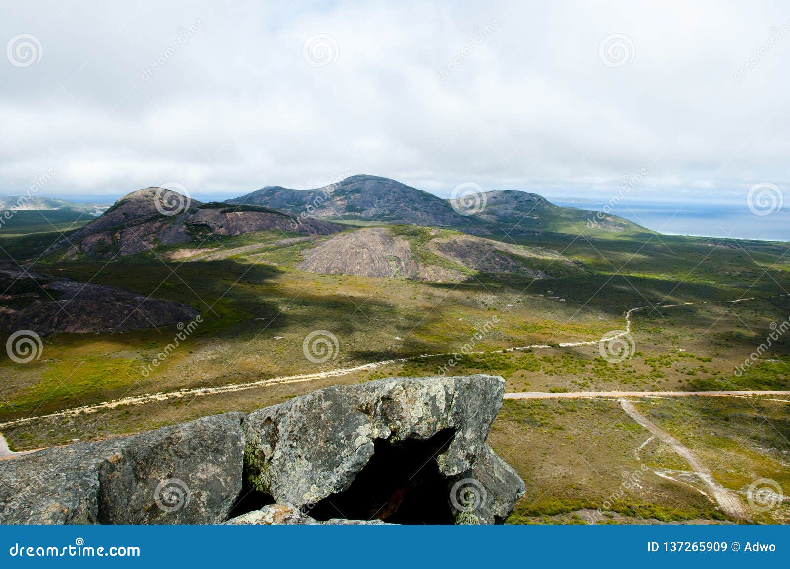 Parc Du Cap Le Grand National Image stock - Image du bleu, granit ...
