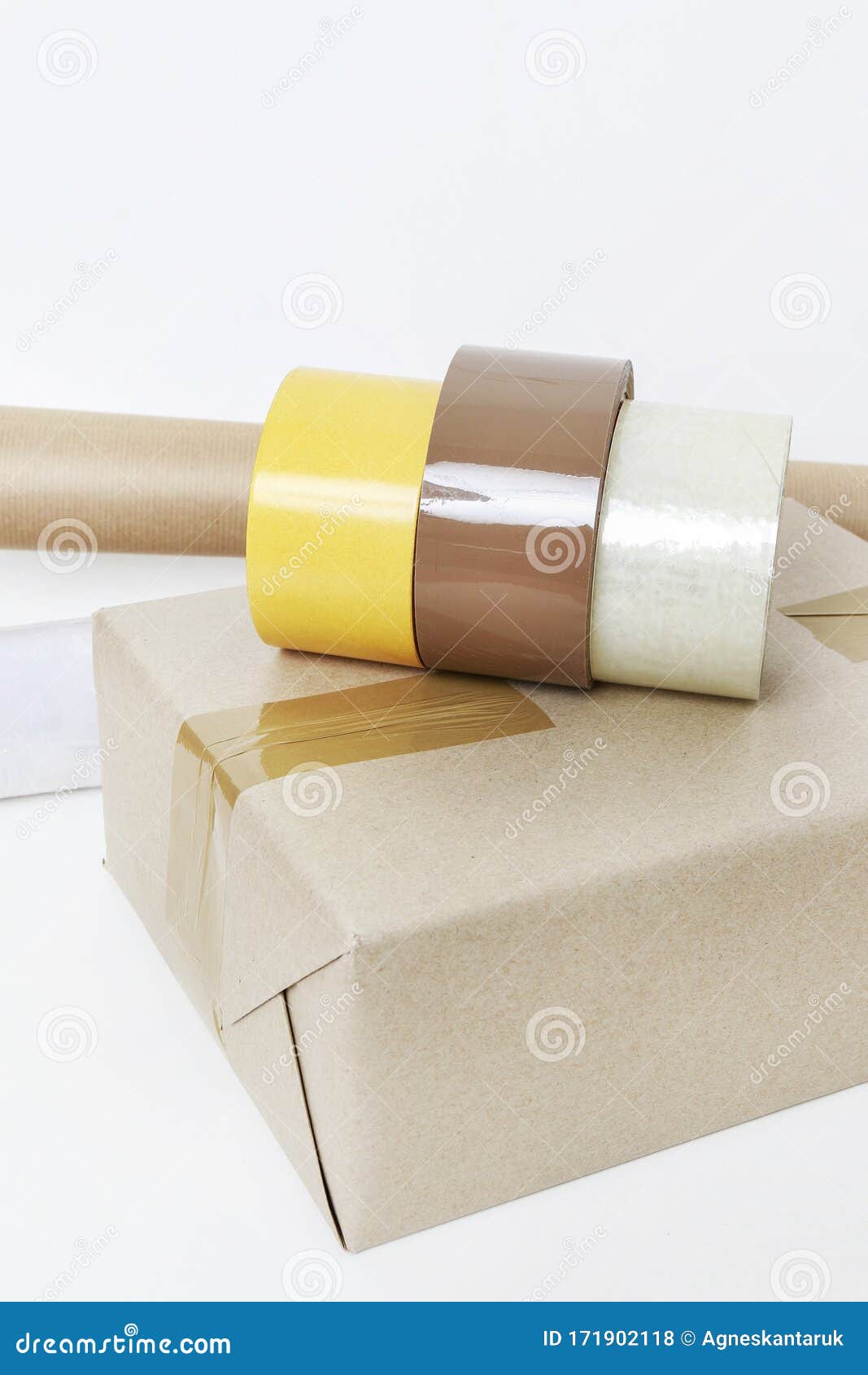 Parcel Wrapped with Brown Paper Stock Photo - Image of present, parcel ...