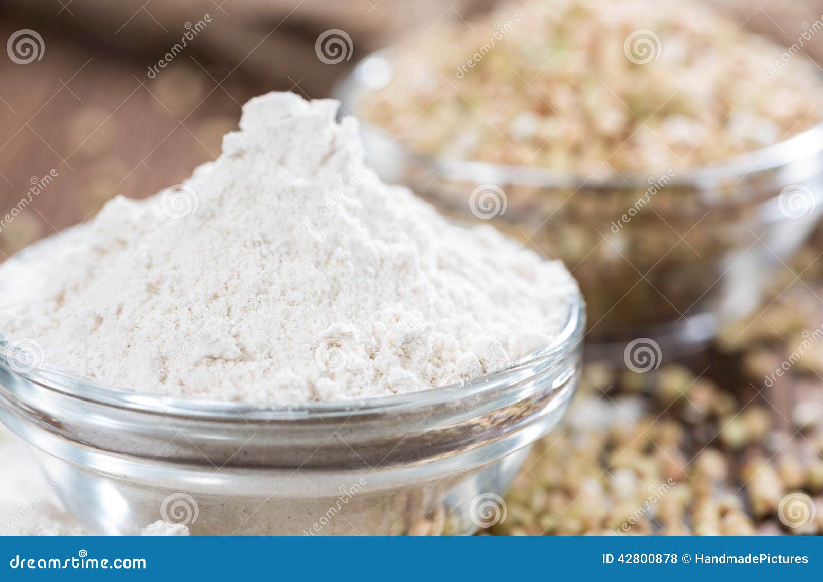 Parcela De Farinha Do Trigo Mourisco Foto de Stock - Imagem de alimento ...