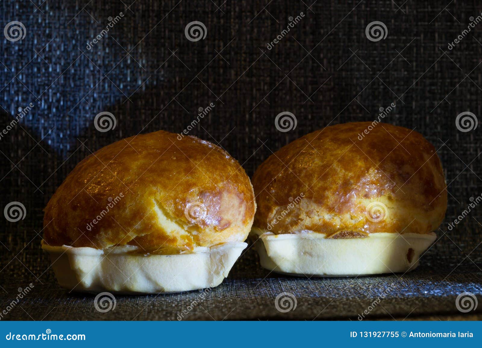 Pardulas, Sardinian Dessert Stock Image - Image of closeup, pastry ...