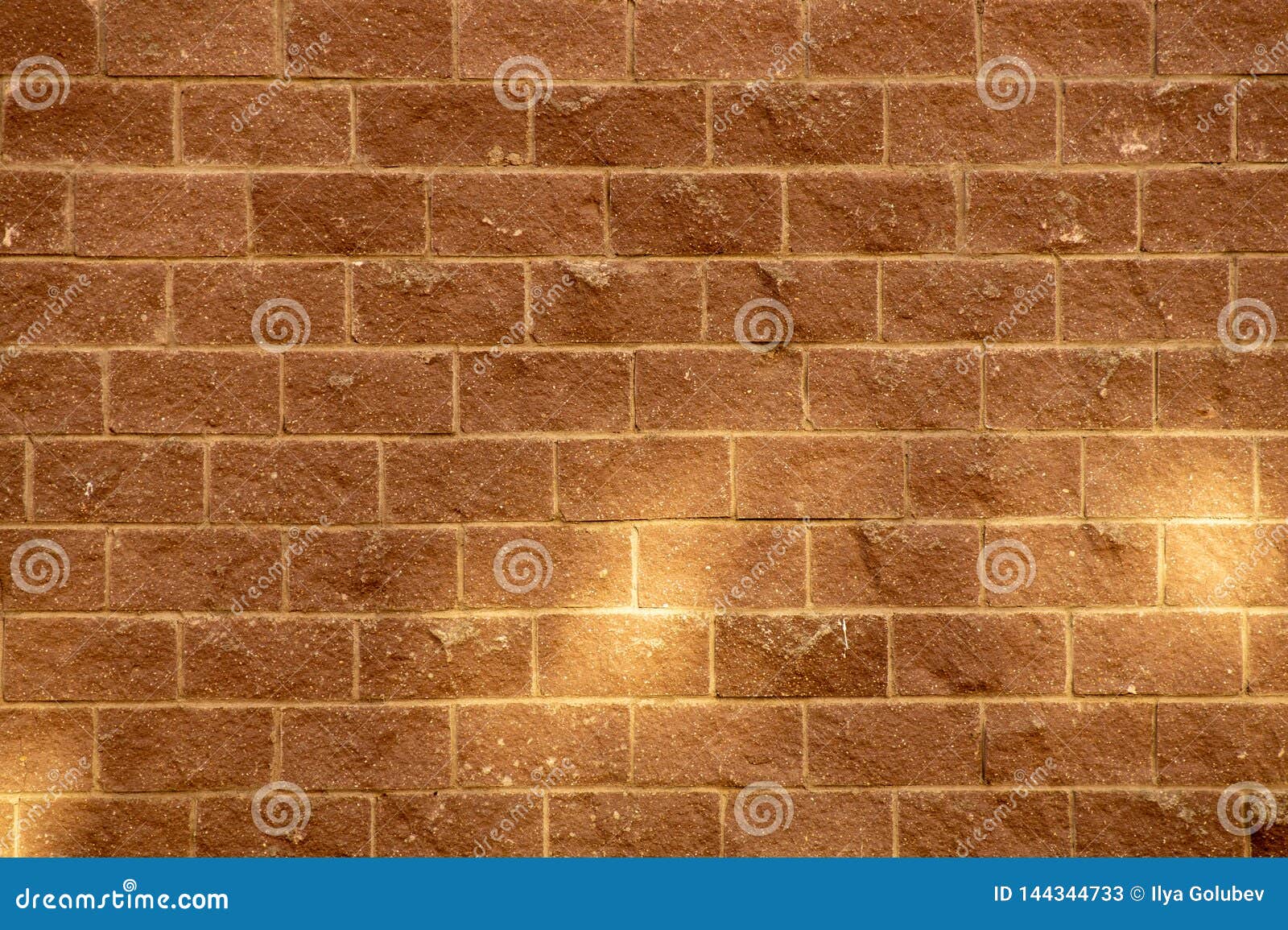 Pared de ladrillo moderna imagen de archivo. Imagen de contexto - 144344733