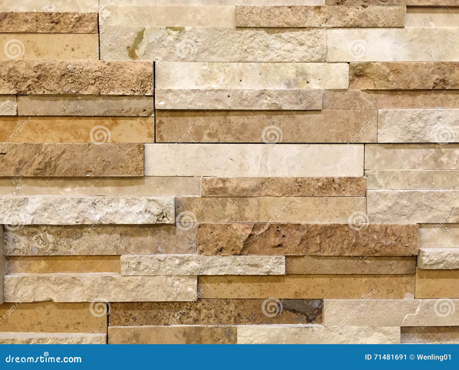 Pared Hecha De Rocas Oblongas De La Forma Imagen de archivo - Imagen de ...
