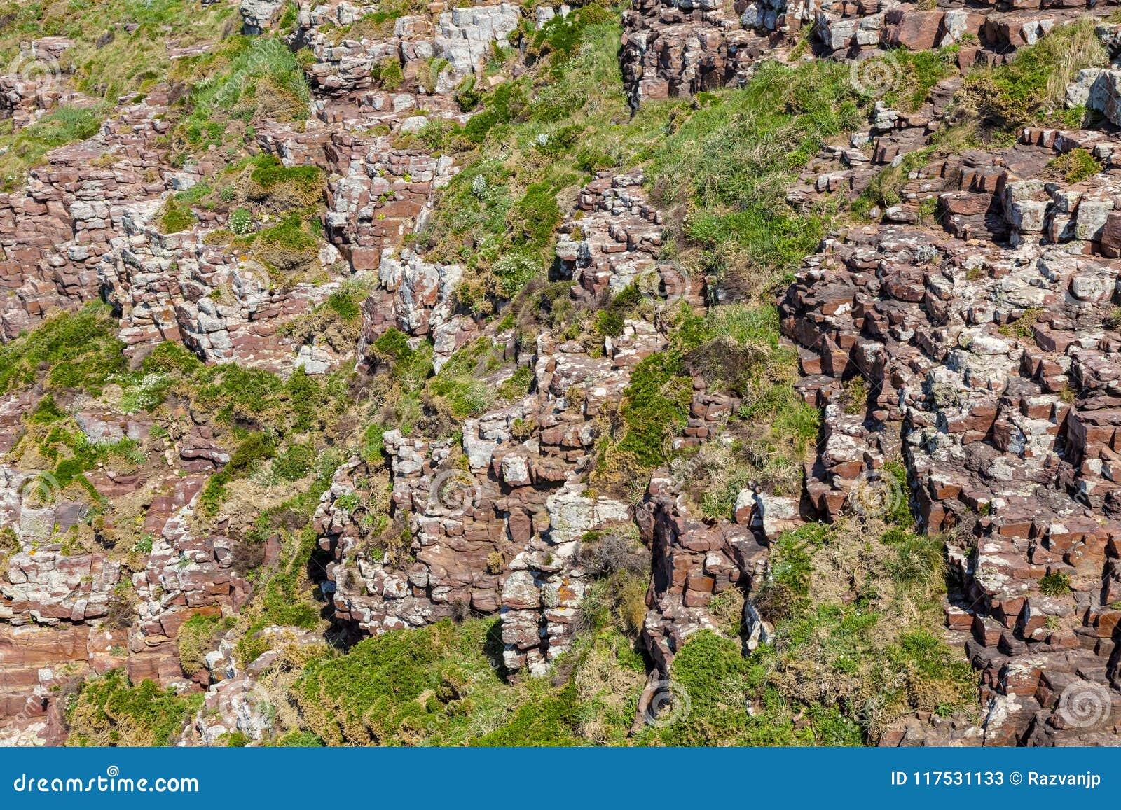 Pared rocosa imagen de archivo. Imagen de coastline - 117531133