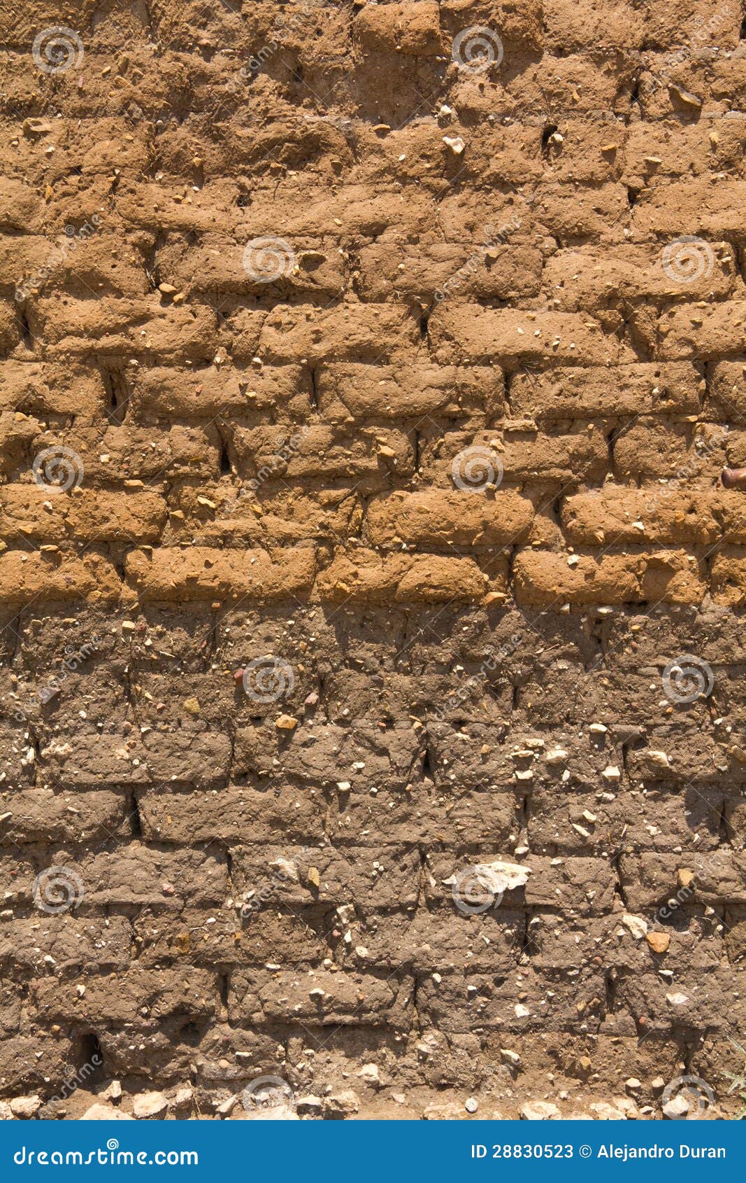 Pared v de Adobe imagen de archivo. Imagen de antigüedad - 28830523