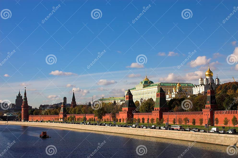 Parede De Kremlin E Rio De Moskva Imagem de Stock - Imagem de soviete ...