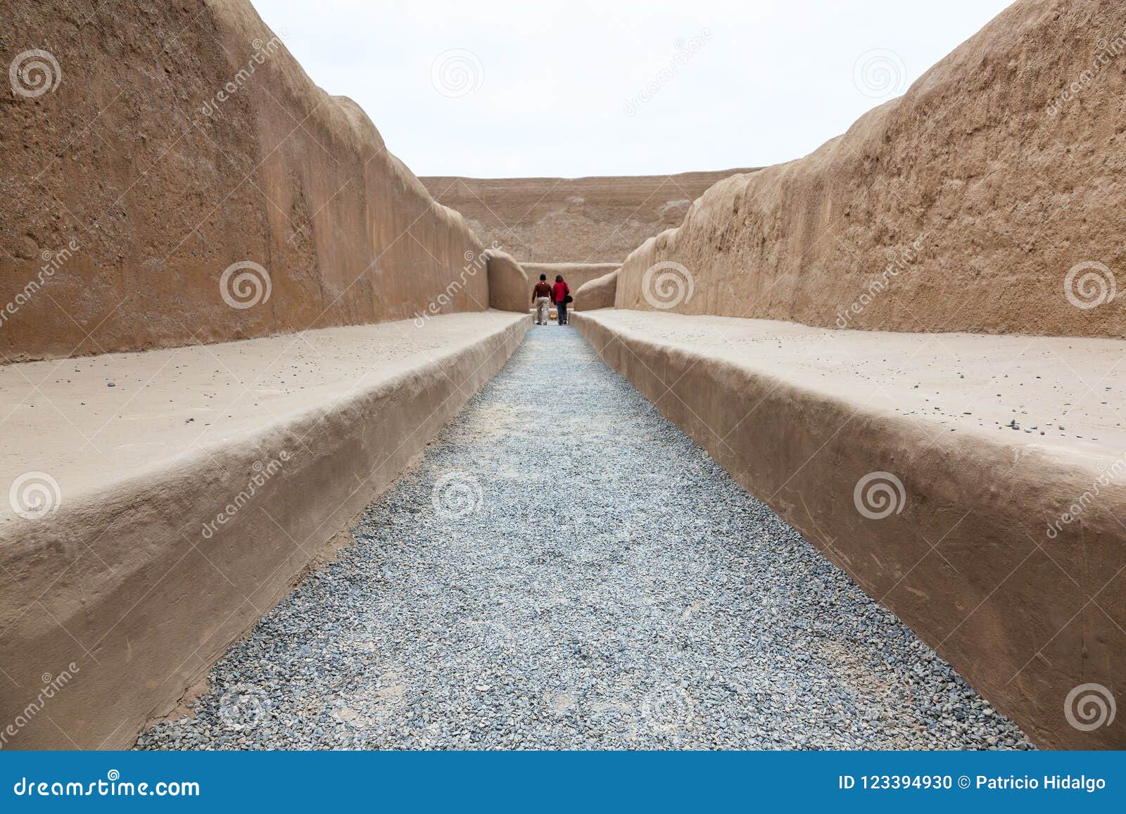 Paredes Imensas Da Cidade De Chan Chan Foto de Stock - Imagem de adobe ...