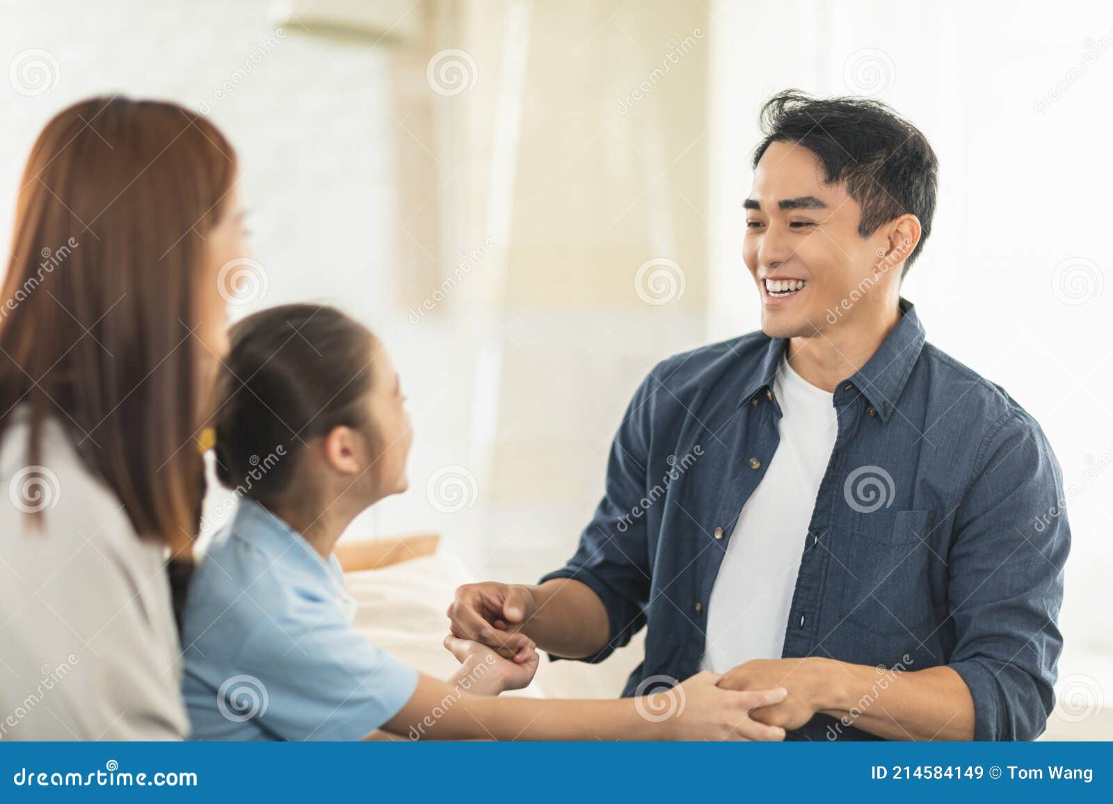 Parent Having Conversation with Daughter at Home Stock Image - Image of ...