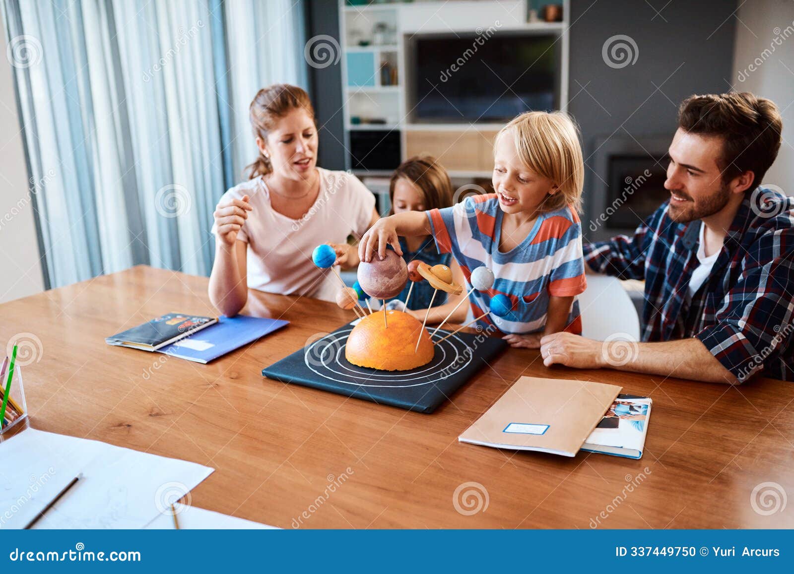 Parents, Kids and Science Project for School in Home, Building Solar ...