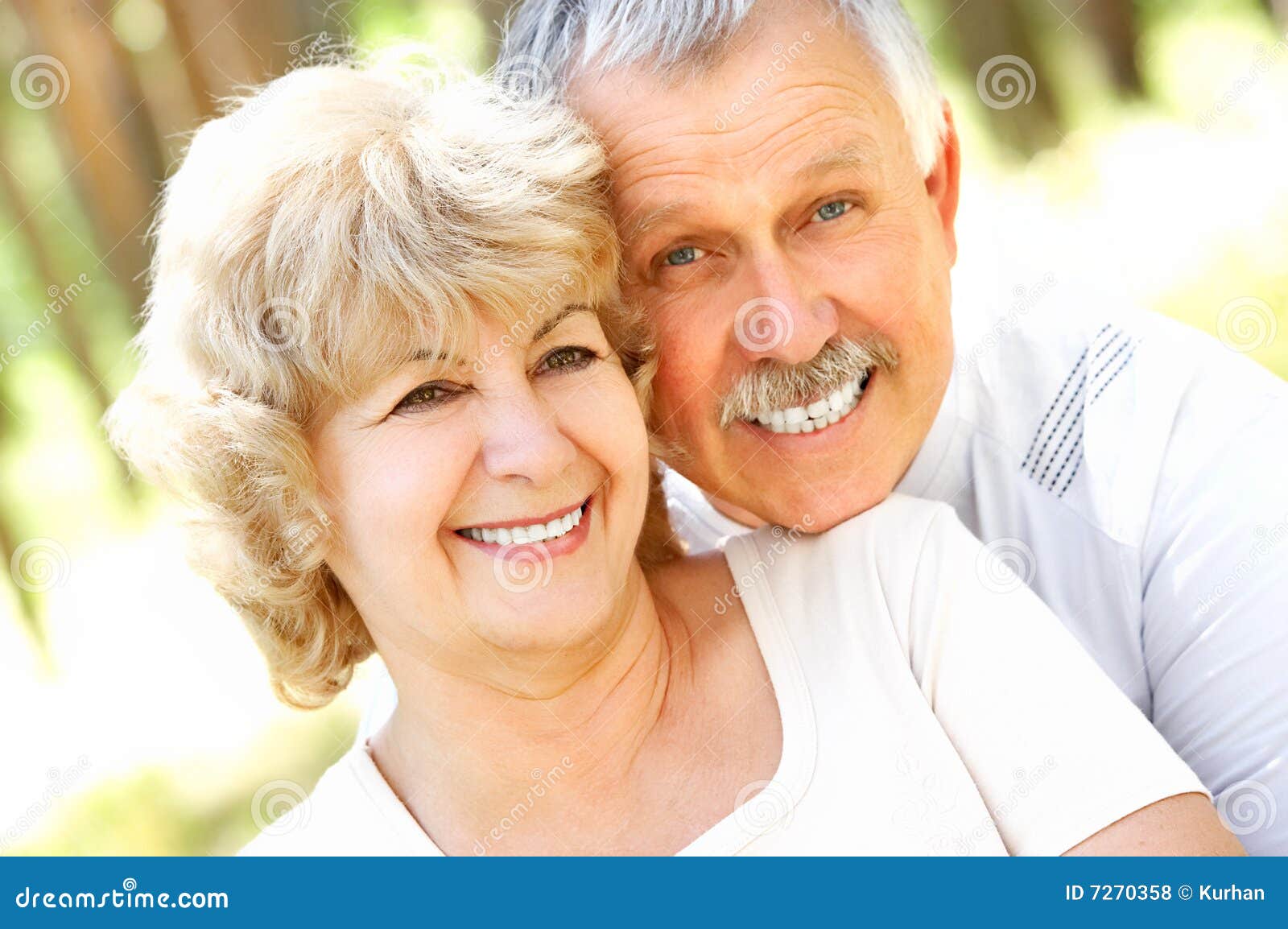 Pares idosos felizes foto de stock. Imagem de retrato - 7270358
