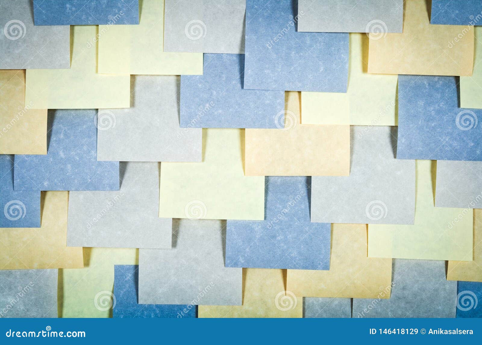 Parete Coperta Nelle Note Di Post-it Immagine Stock - Immagine di ...