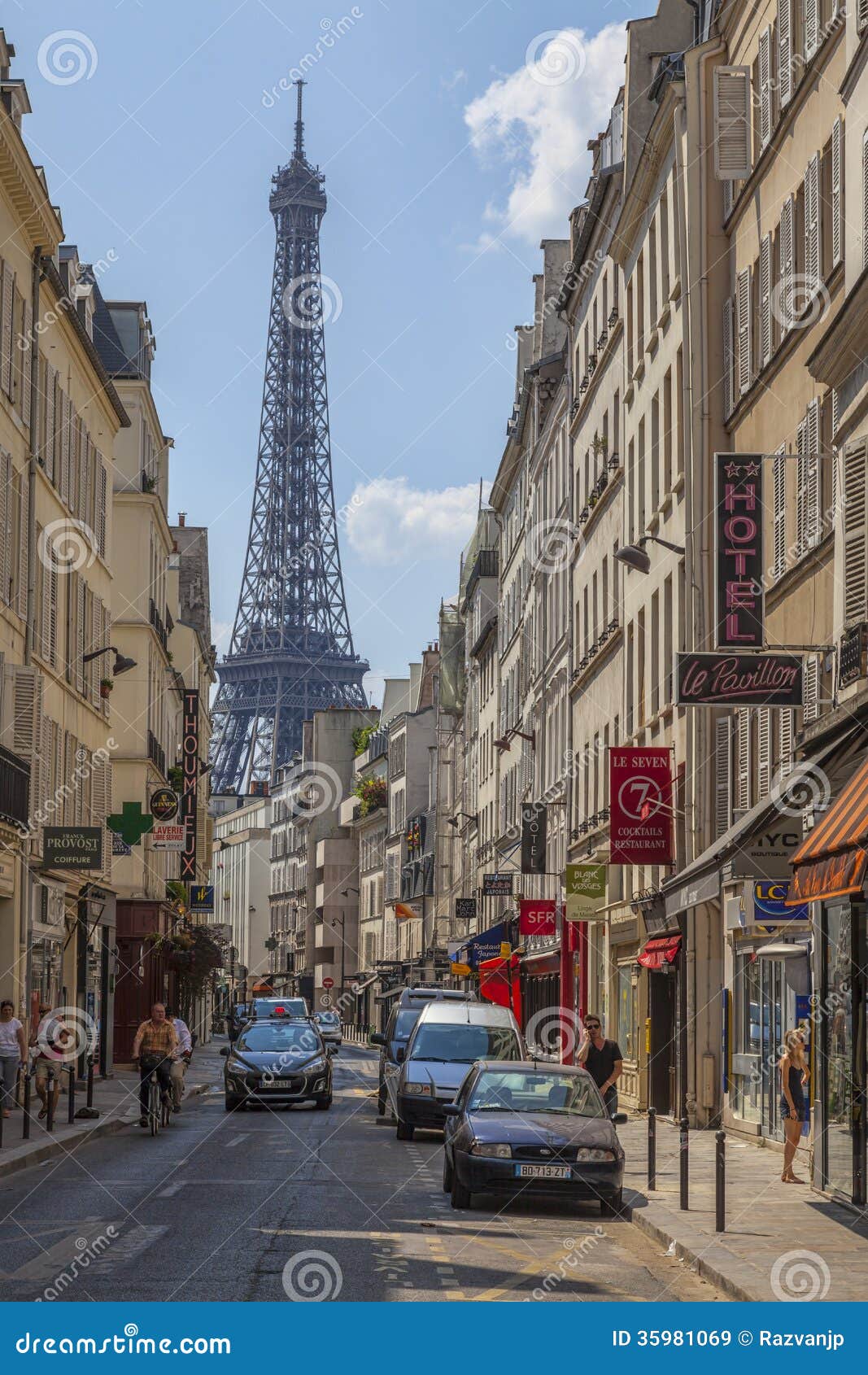 Parijse Straat redactionele stock afbeelding. Image of frans - 35981069