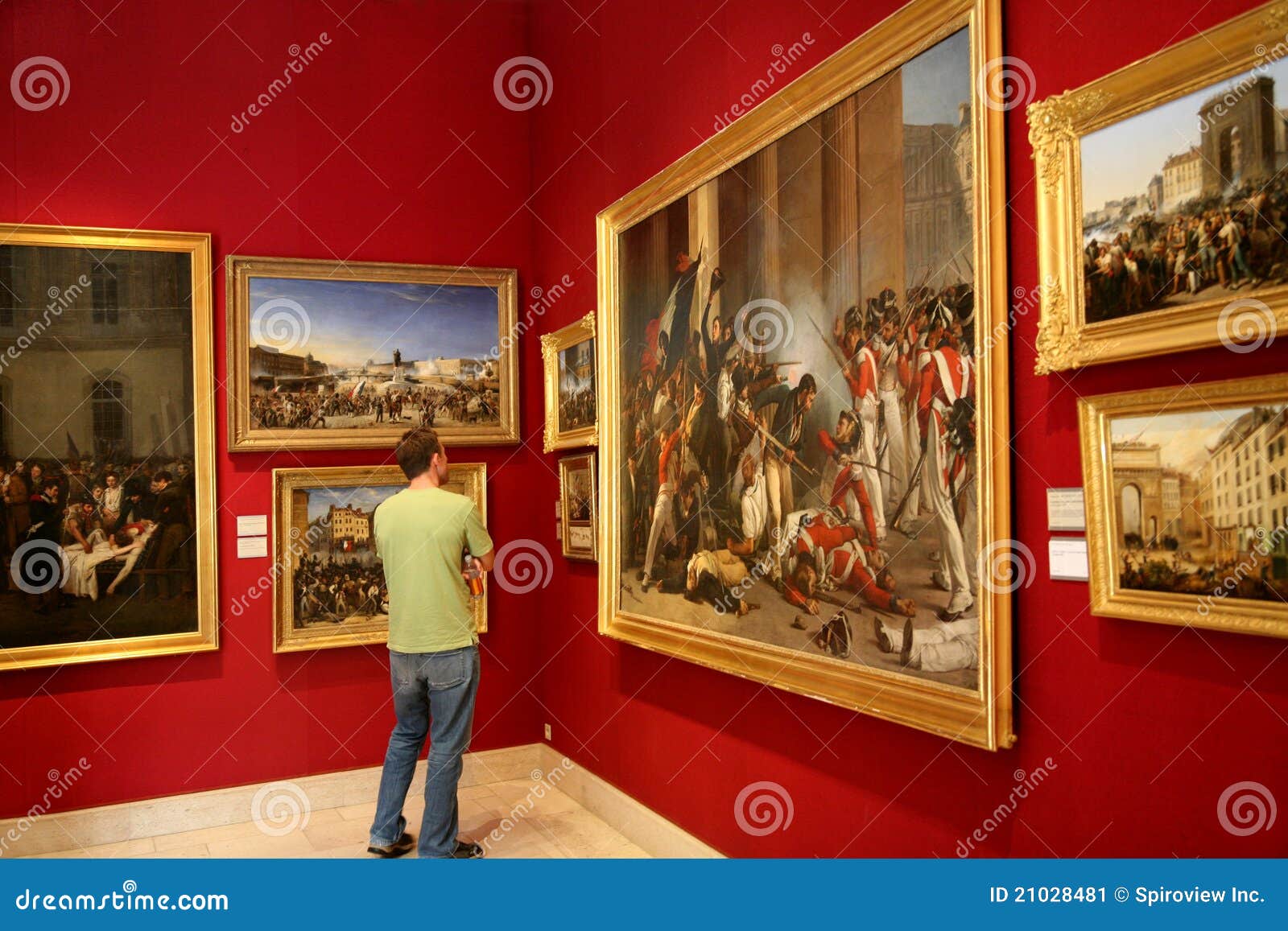 Paris Art Gallery with Battle Scenes Editorial Photo - Image of looking ...