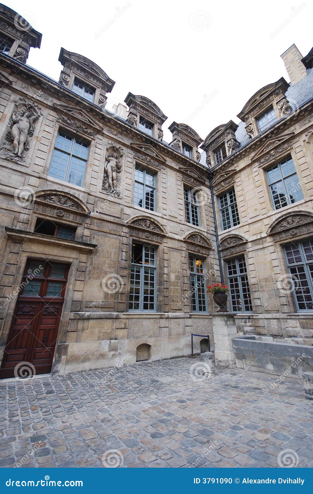 Paris buildings stock photo. Image of perspective, home - 3791090