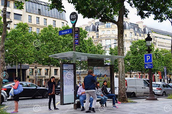 Paris Bus Stop editorial photo. Image of stop, transit - 74364291