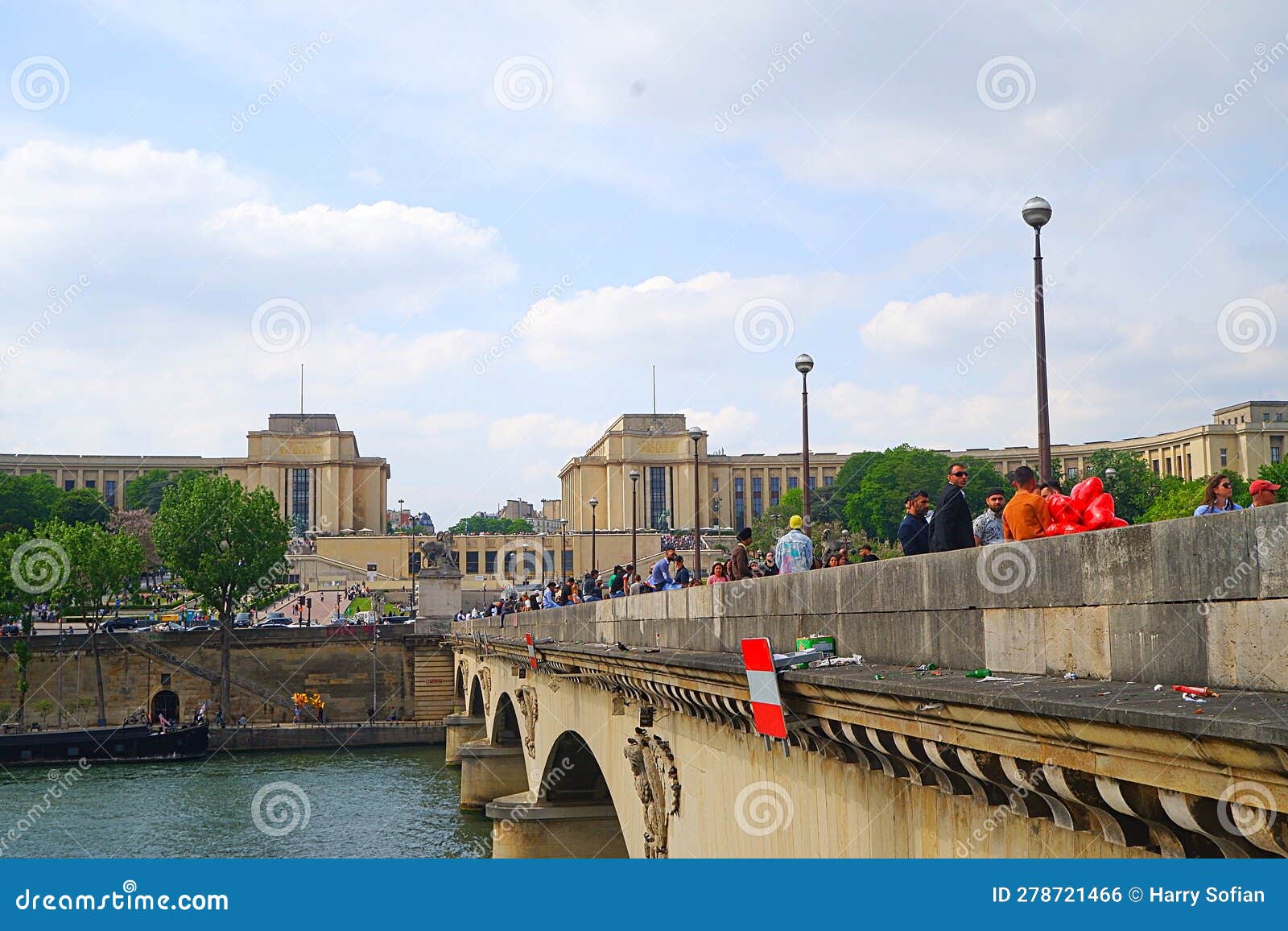 Paris city view editorial photo. Image of historic, landmark - 278721466