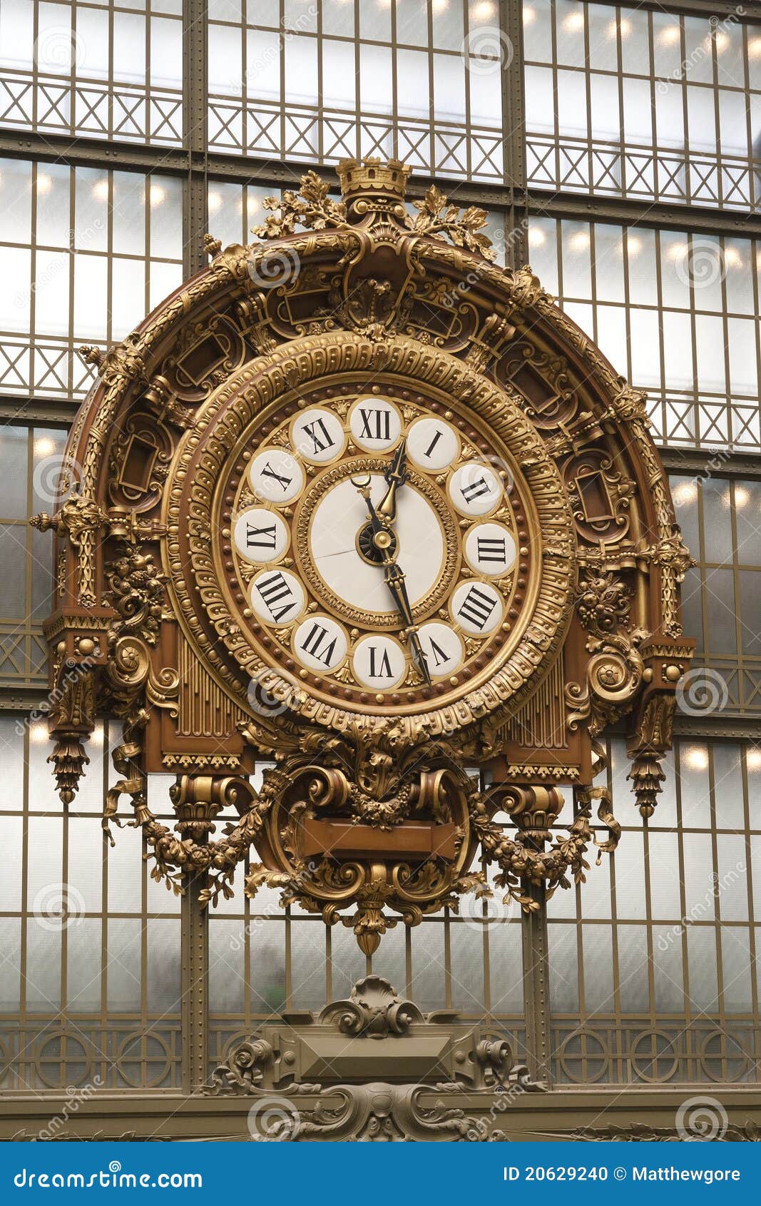 Paris clock stock photo. Image of clock, travel, paris - 20629240