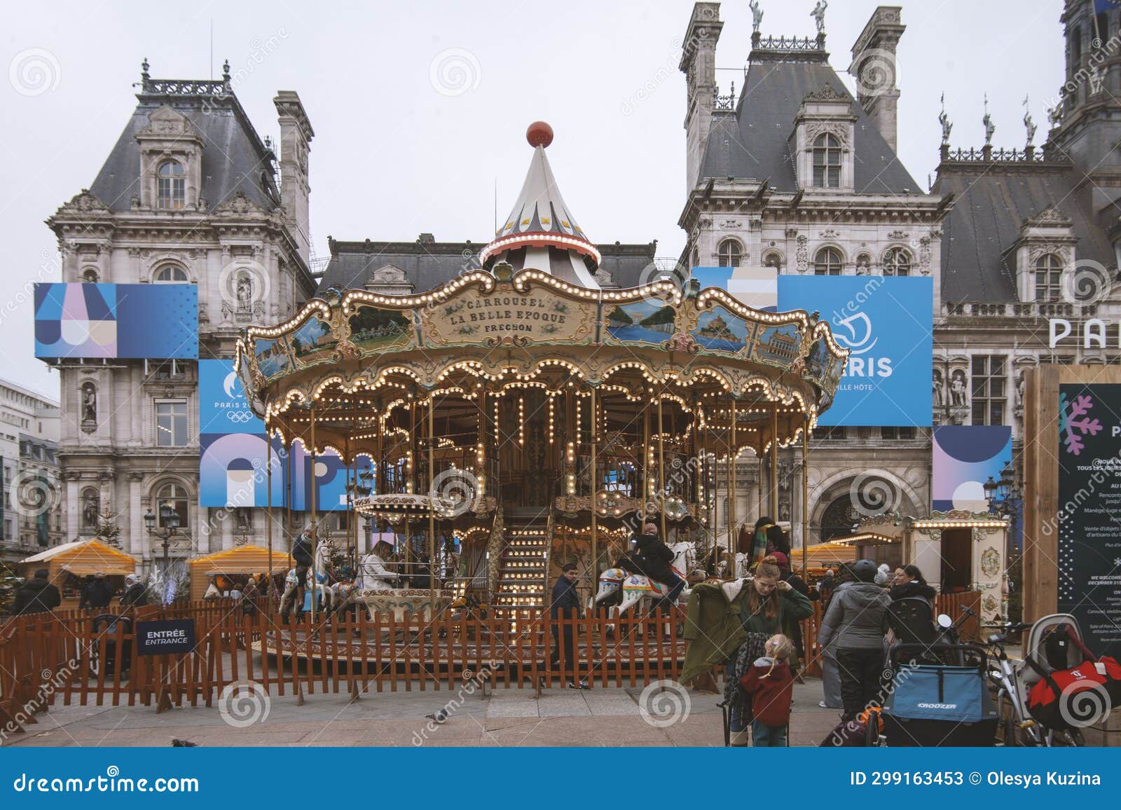 PARIS, FRANCE - December 01, 2023: Ancient Carousel Editorial Stock ...