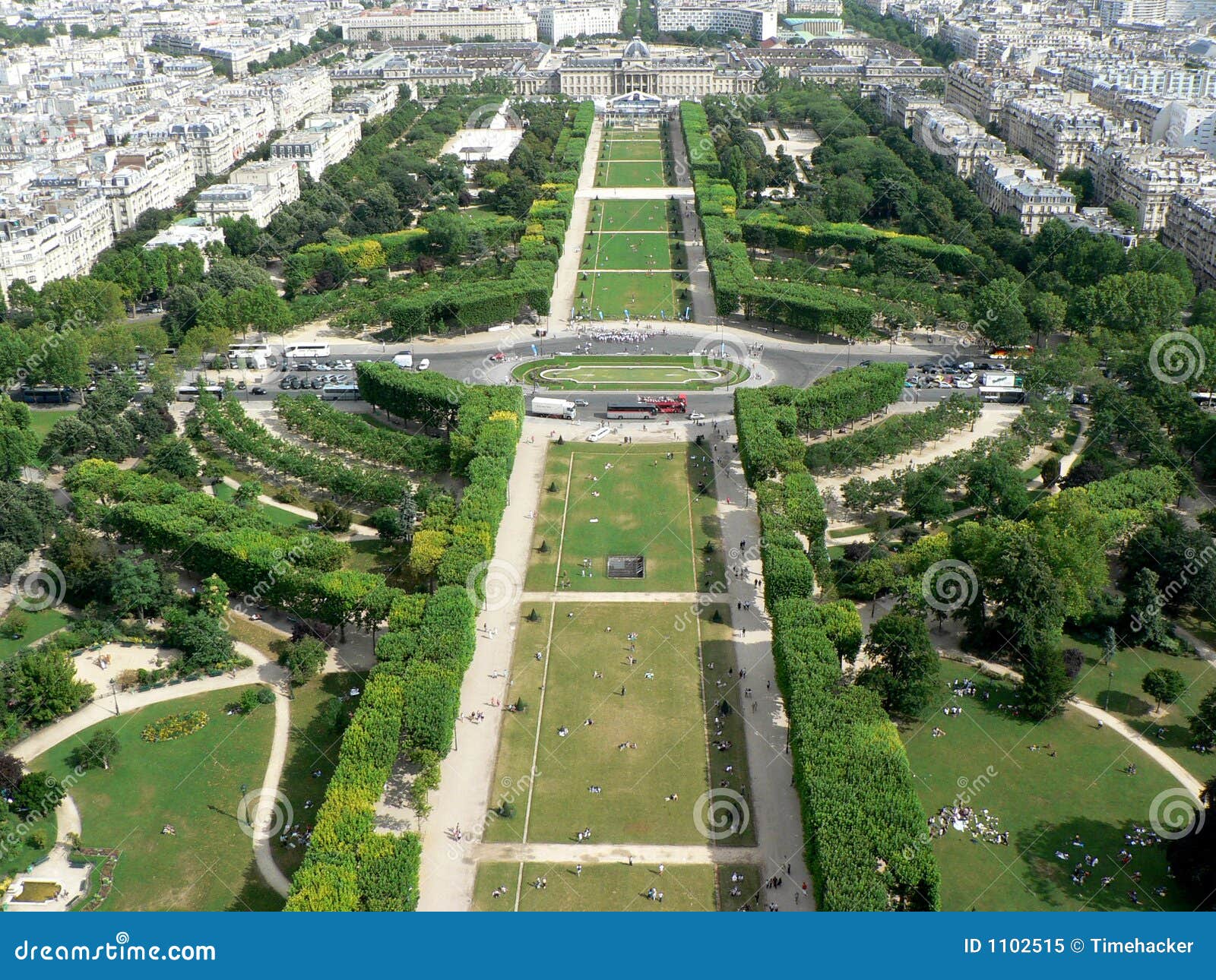 Paris Garden Champ de mars stock image. Image of scenery - 1102515