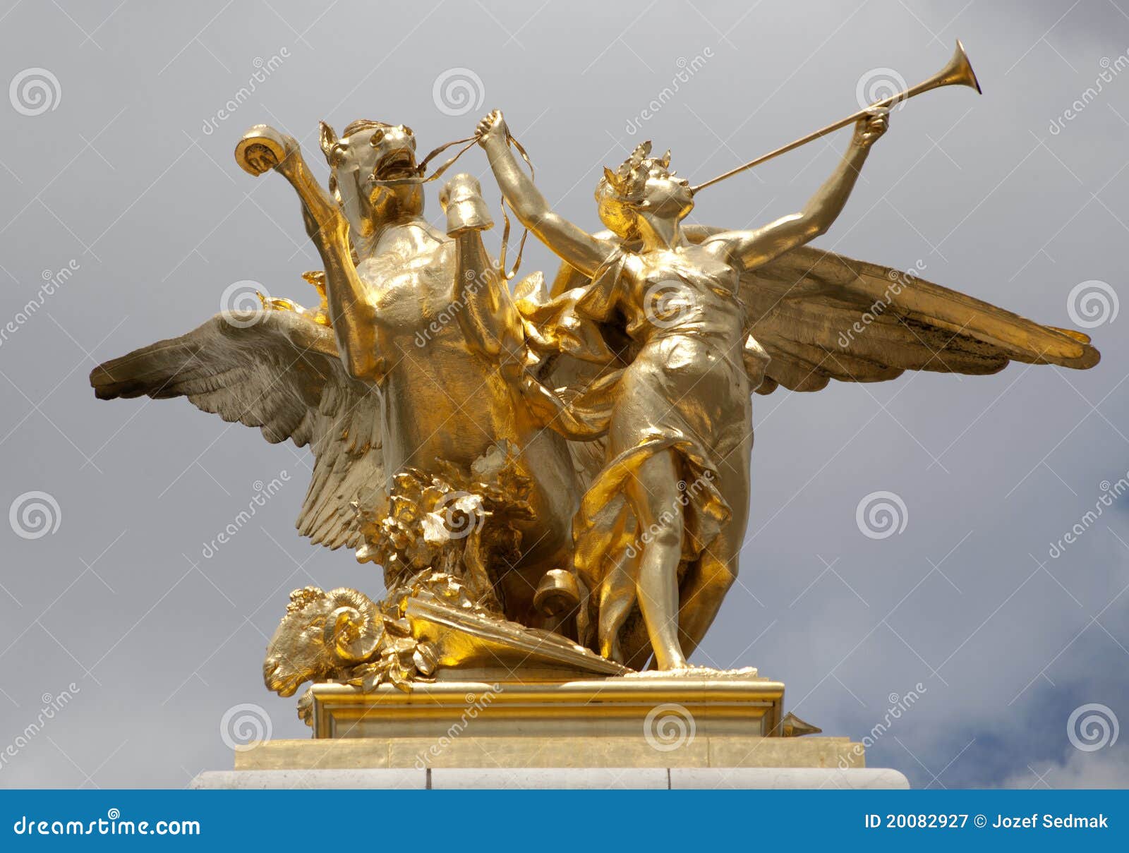 Paris - Gold Statue from Alexandre III Bridge Stock Image - Image of ...