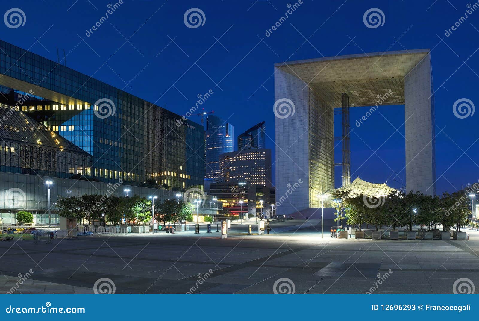 Paris - La Defence editorial stock photo. Image of city - 12696293