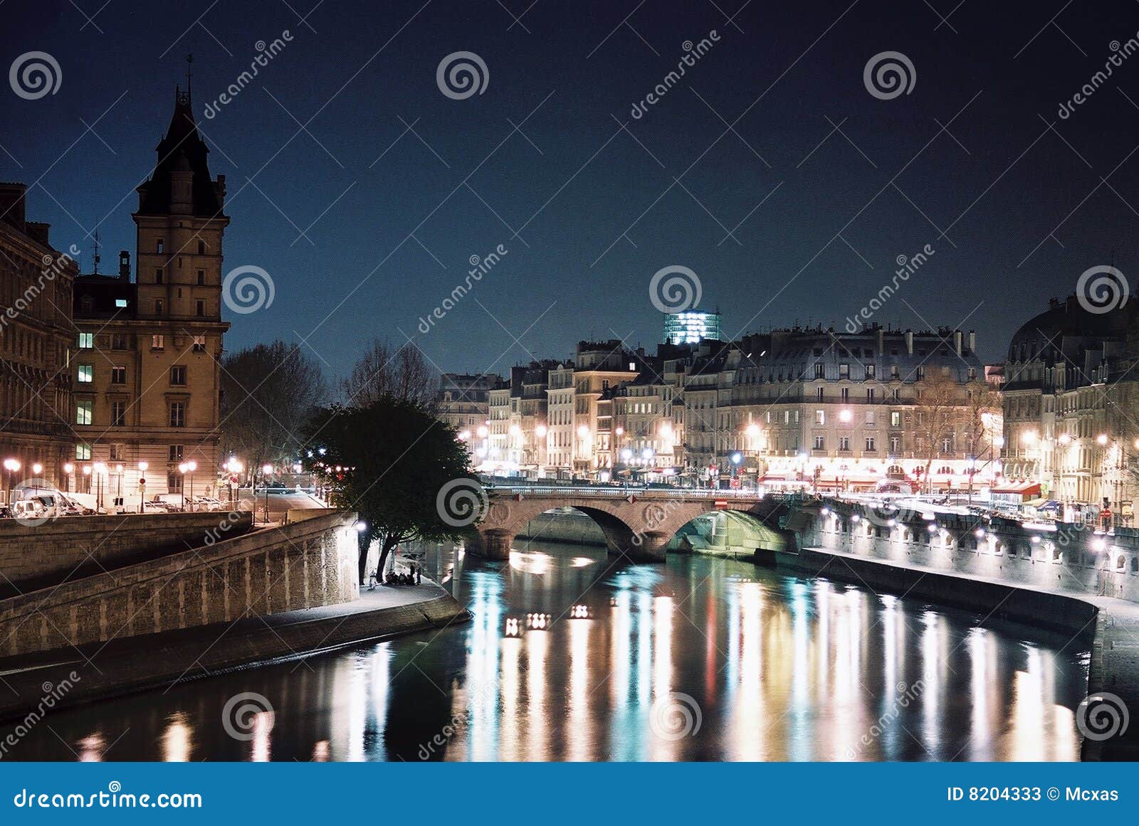 Paris la nuit stock image. Image of historic, side, bridge - 8204333
