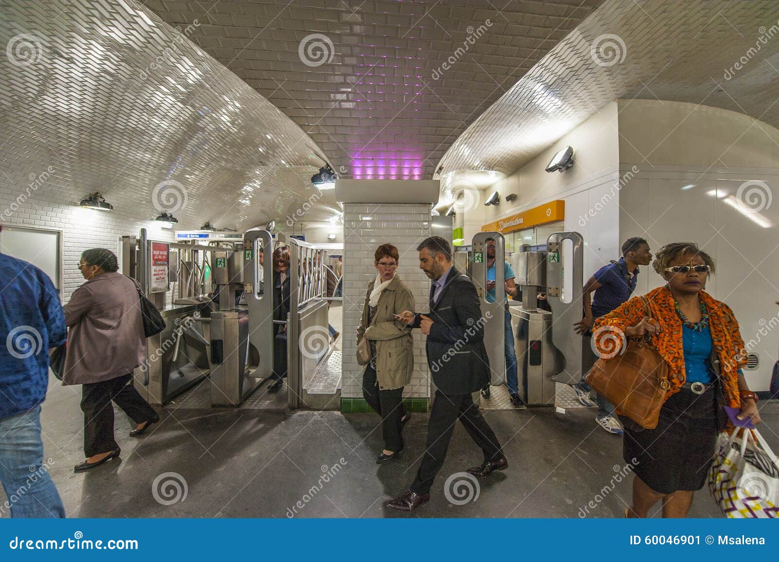 Paris Metro editorial photo. Image of metro, passengers - 60046901