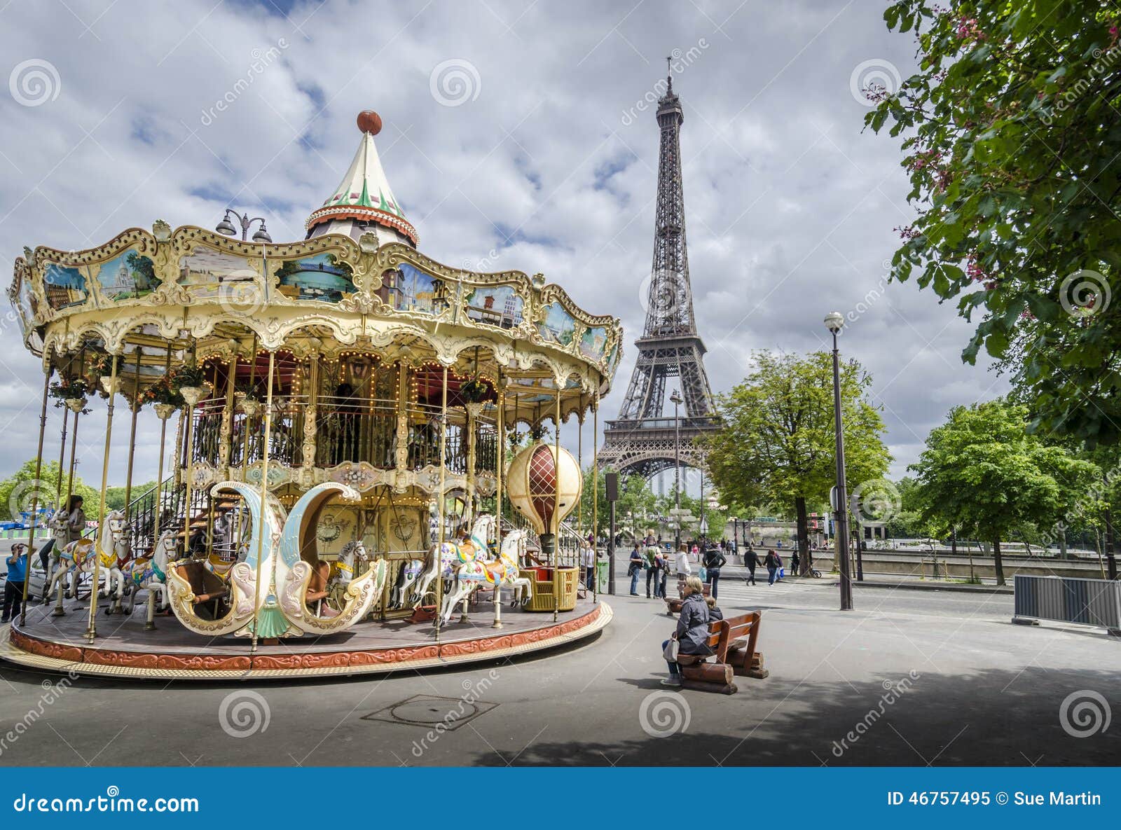 Parisian Carousel editorial image. Image of cloudy, tourism - 46757495